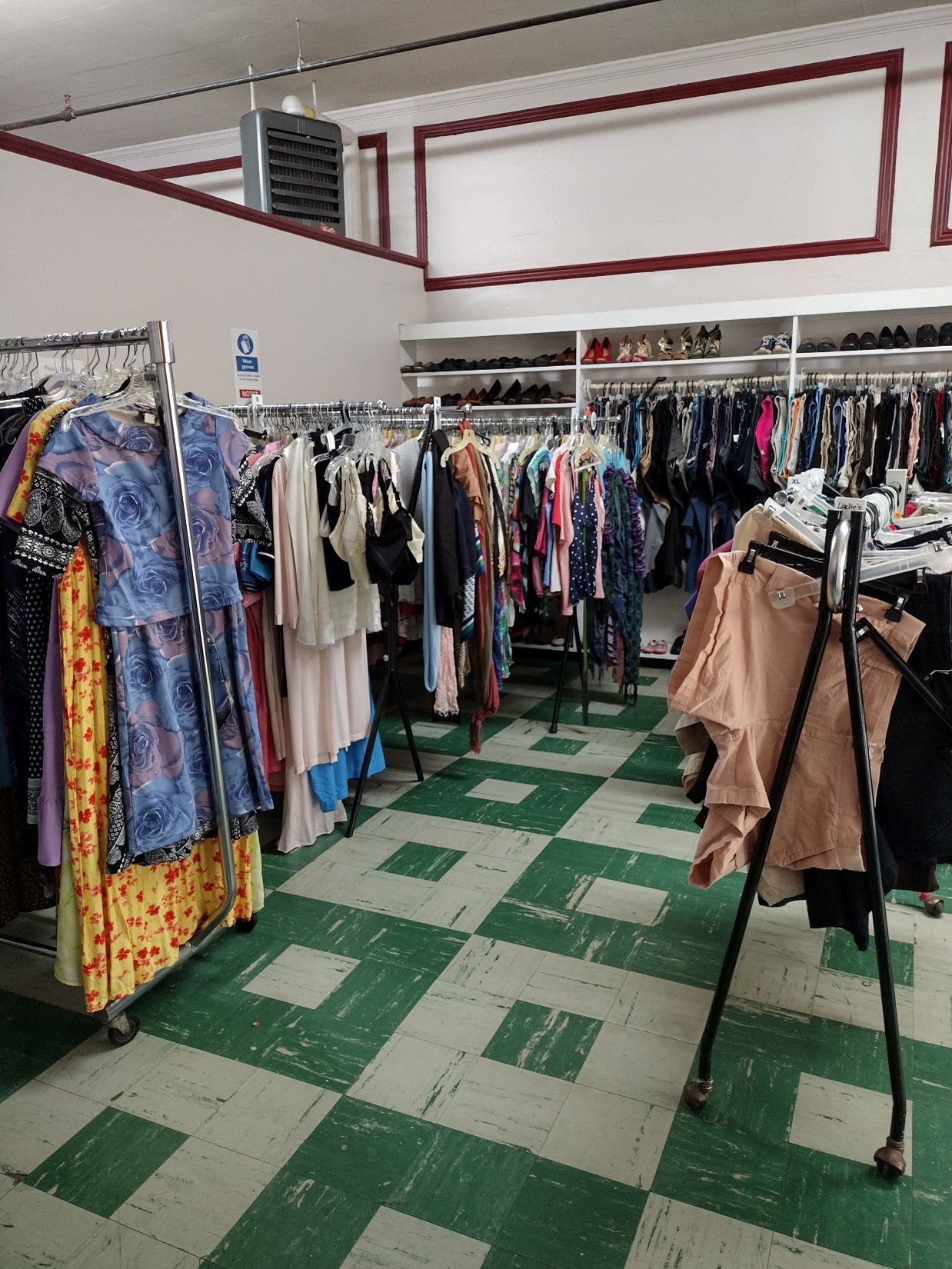Clothing Room